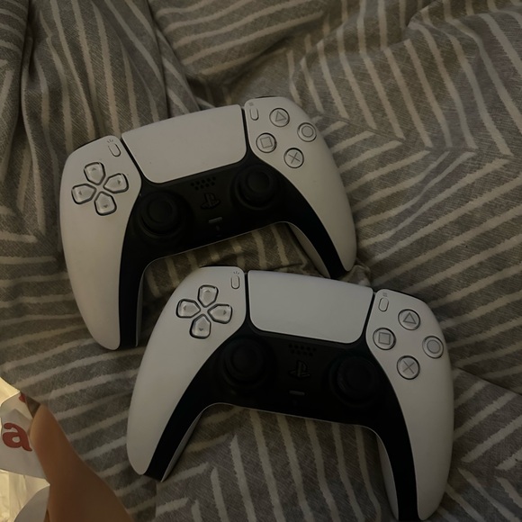 Sony | Video Games & Consoles | 2x Ps5 Dualsense Controllers Light Left ...